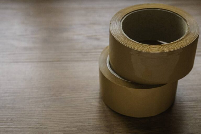 Tipos de cintas y precintos para tu embalaje - Maquinaria para hacer ...